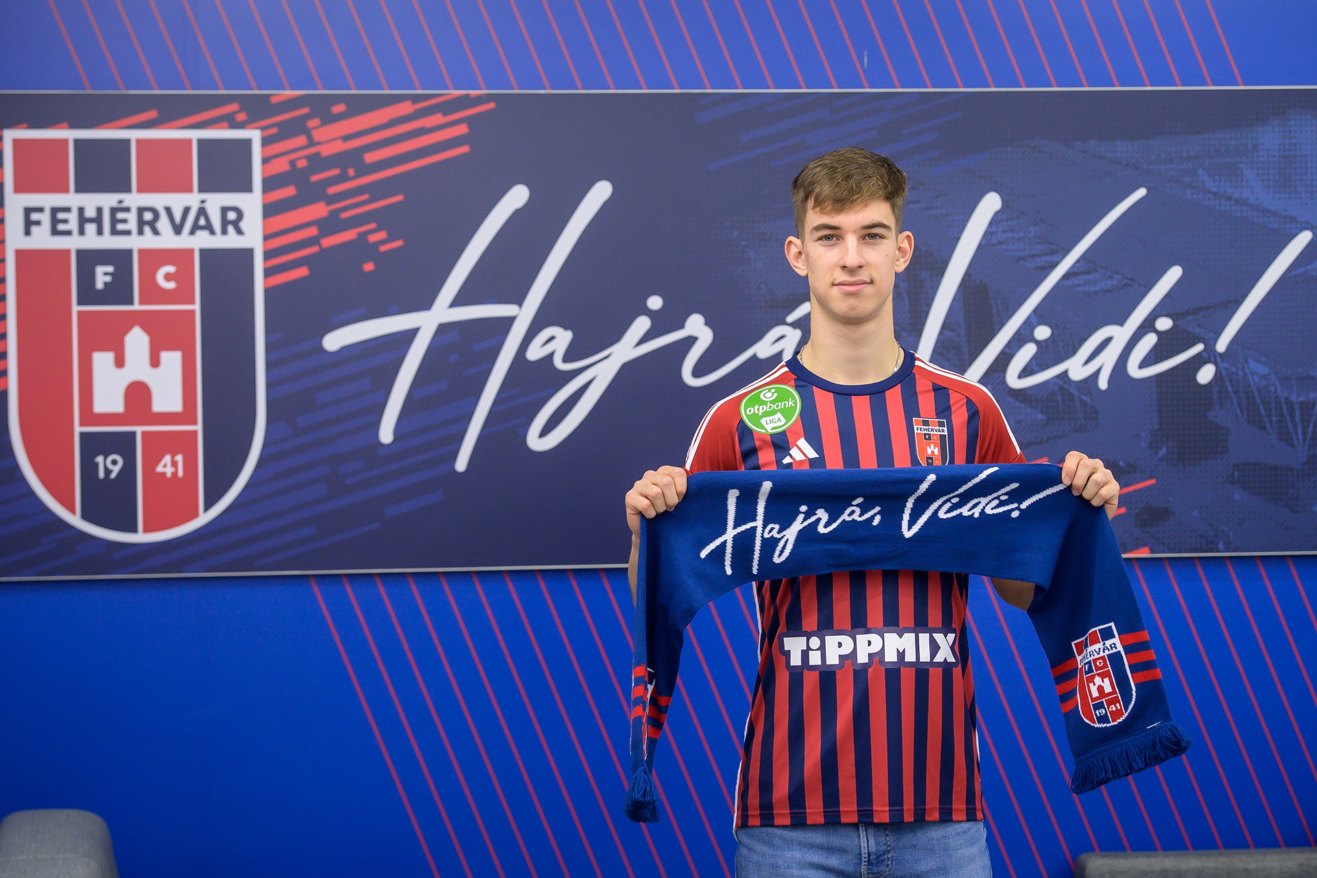 19 éves középpályásával hosszabbított a Fehérvár FC - NB1, NB2, NB3 FOCI